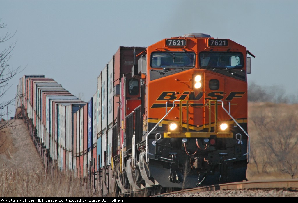 BNSF 7621 East